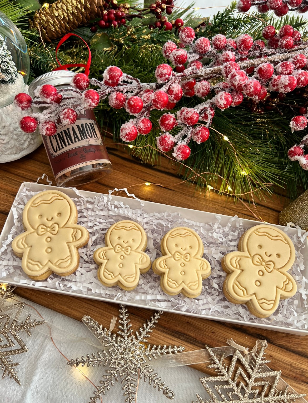 Gingerbread Pack – Flour and Love